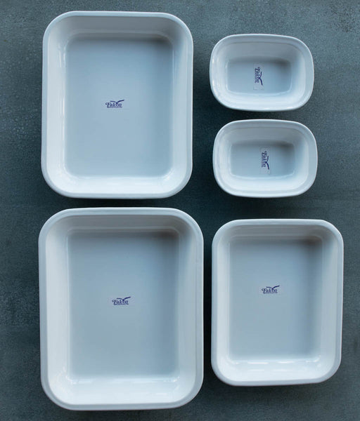 Falcon enamel bake set, white with blue rim - Odgers and McClelland ...