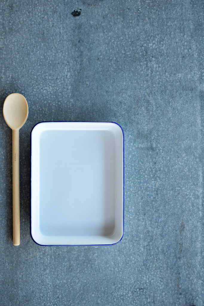 Falcon enamel baking tray, blue rim - Odgers and McClelland Exchange Stores